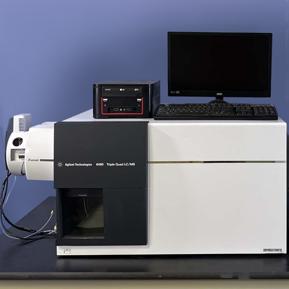 Agilent 6400 Series: Model 6490 (G6490A) QQQ LCMS Refurb